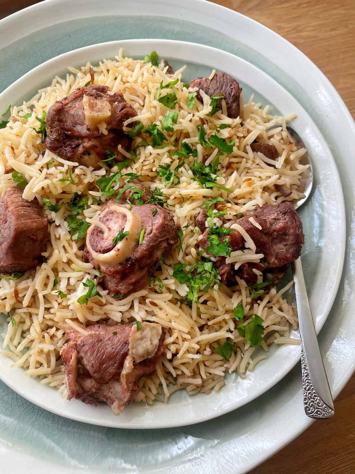 Lamb Pulao (Pakistani Pilau Recipe) - Fatima Cooks